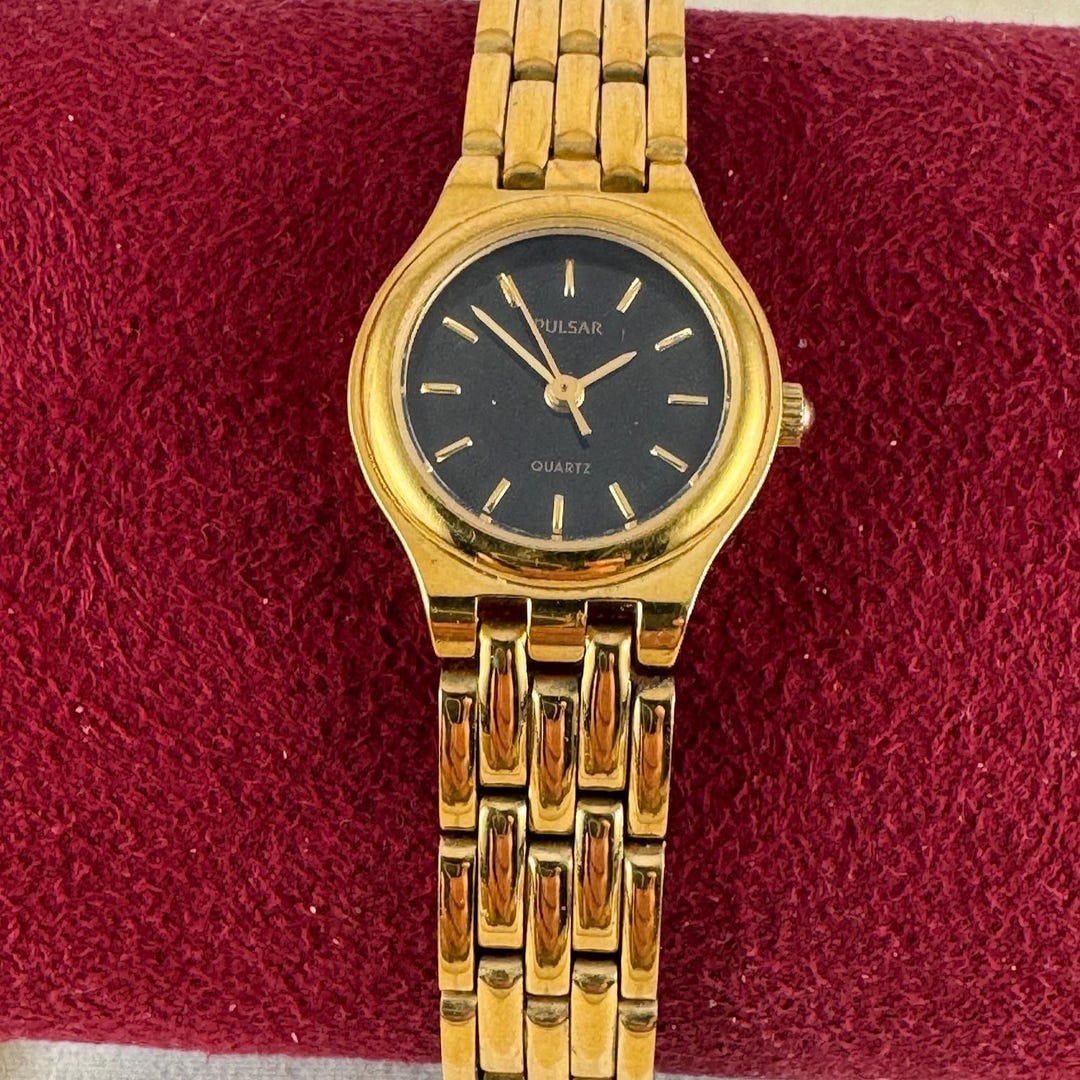 Vintage Pulsar Watch: Gold Tone With Black Enamel Face - Etsy