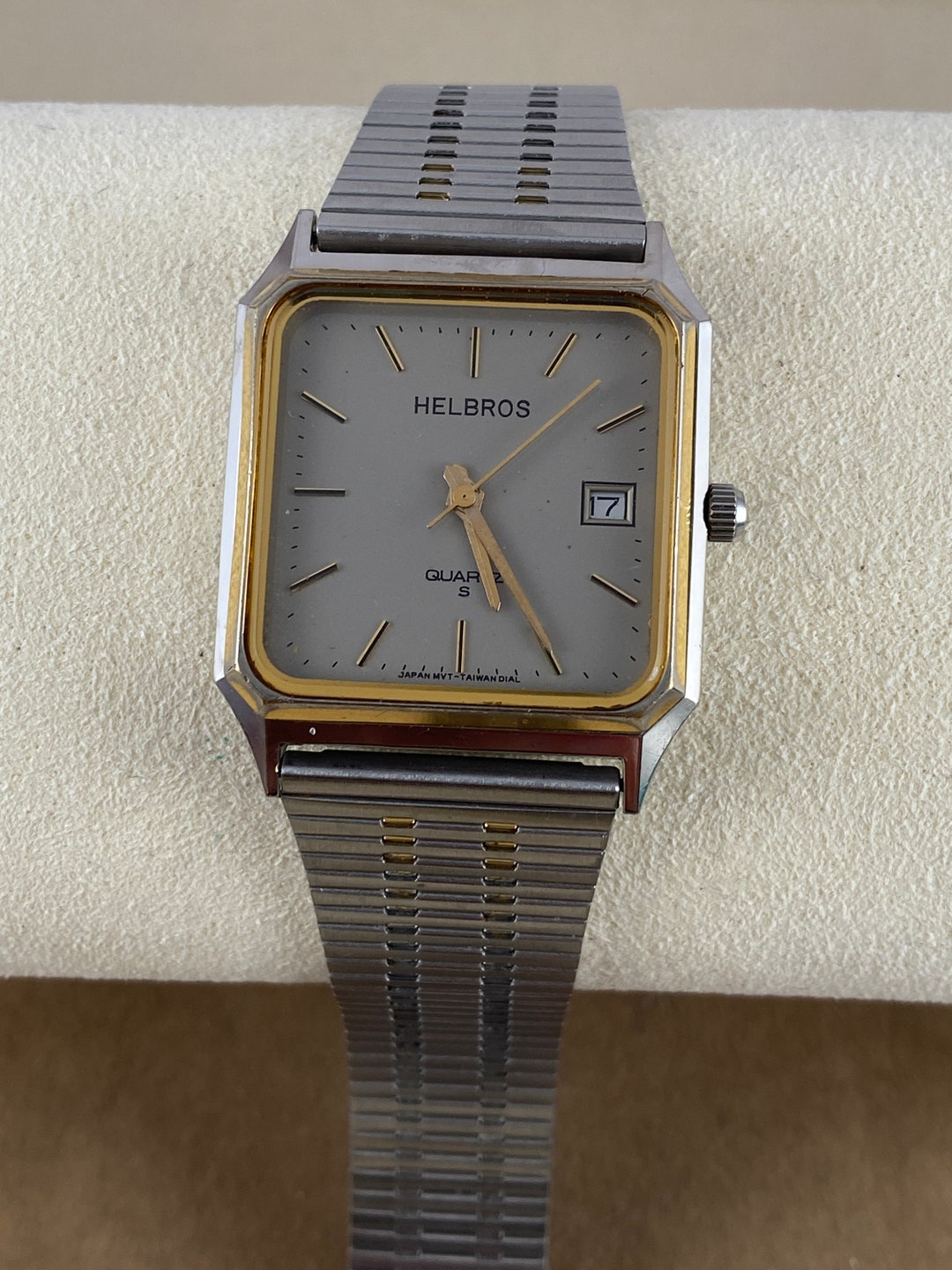 Vintage Classic Helbros Quartz Watch 3 Jewel Movement Platinum - Etsy