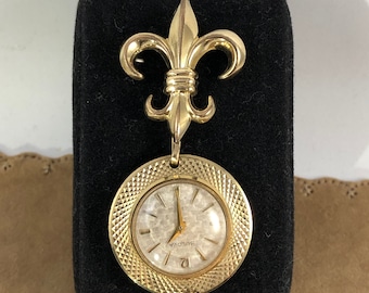 Vintage Bulova Pendant Watch 11/8 Inch in Diameter With Beautiful ...
