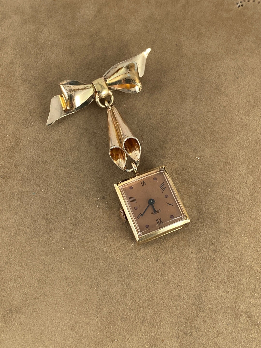 Beautiful Vintage Wyco Swiss Pendant Broach Watch 17 Jewel CMAY ...