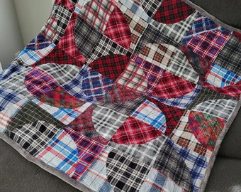 Plaid Flannel Handmade Patchwork Quilt - Etsy Plaid Flannel Handmade Patchwork Quilt - Etsy