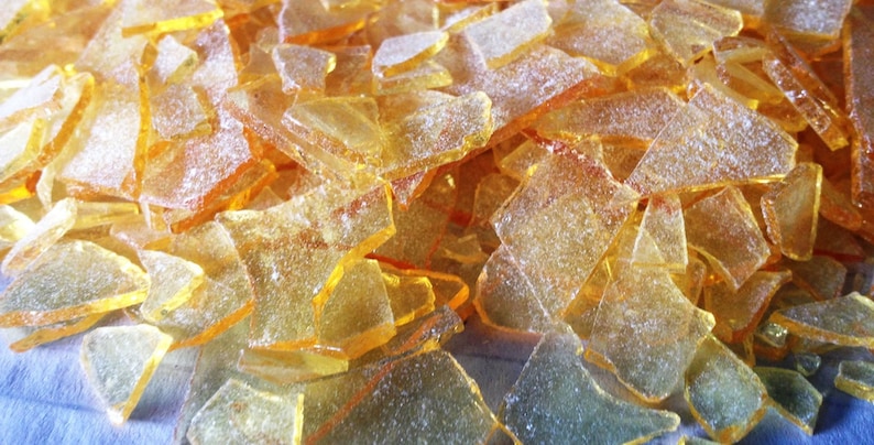 Pine Resin Flakes Natural 400 Grams Molds , Glue , Wax Wrap - Etsy Canada