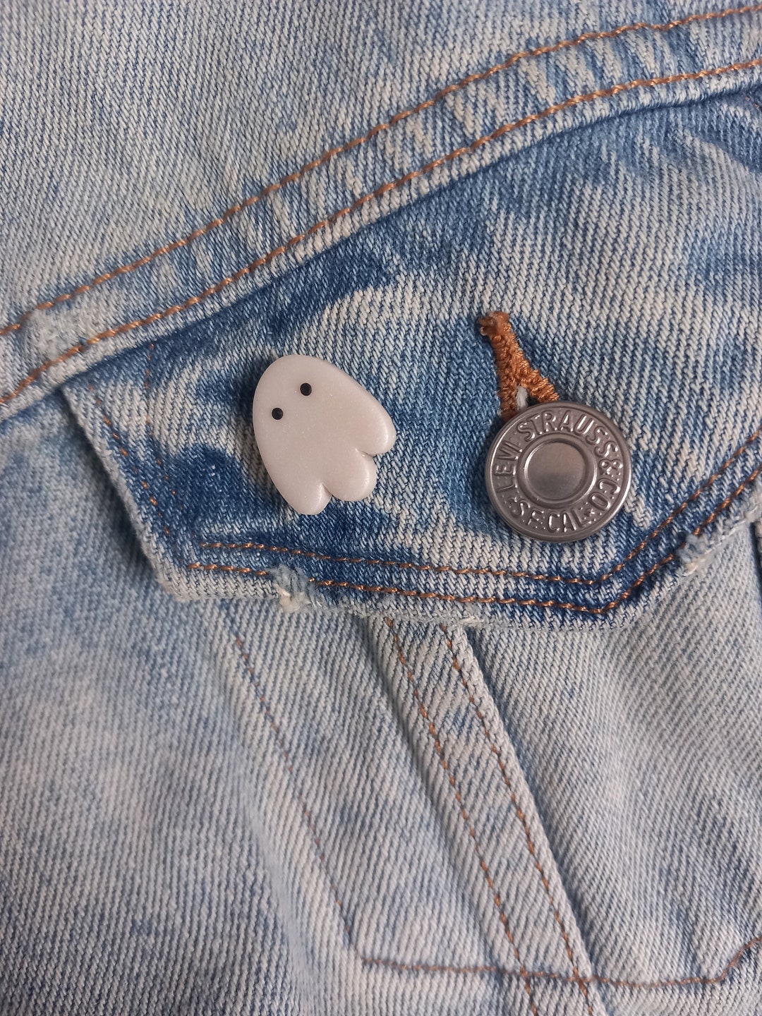 Cute Ghost Pin Badge - Halloween Pin Badge - Polymer Clay Pin Badge - Etsy