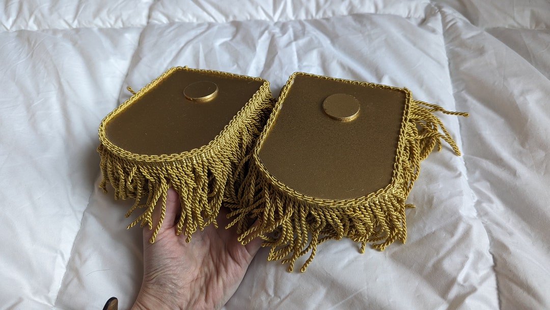 Grand Admiral Thrawn Golden Shoulder Epaulets Star Wars Cosplay Accessory - Etsy