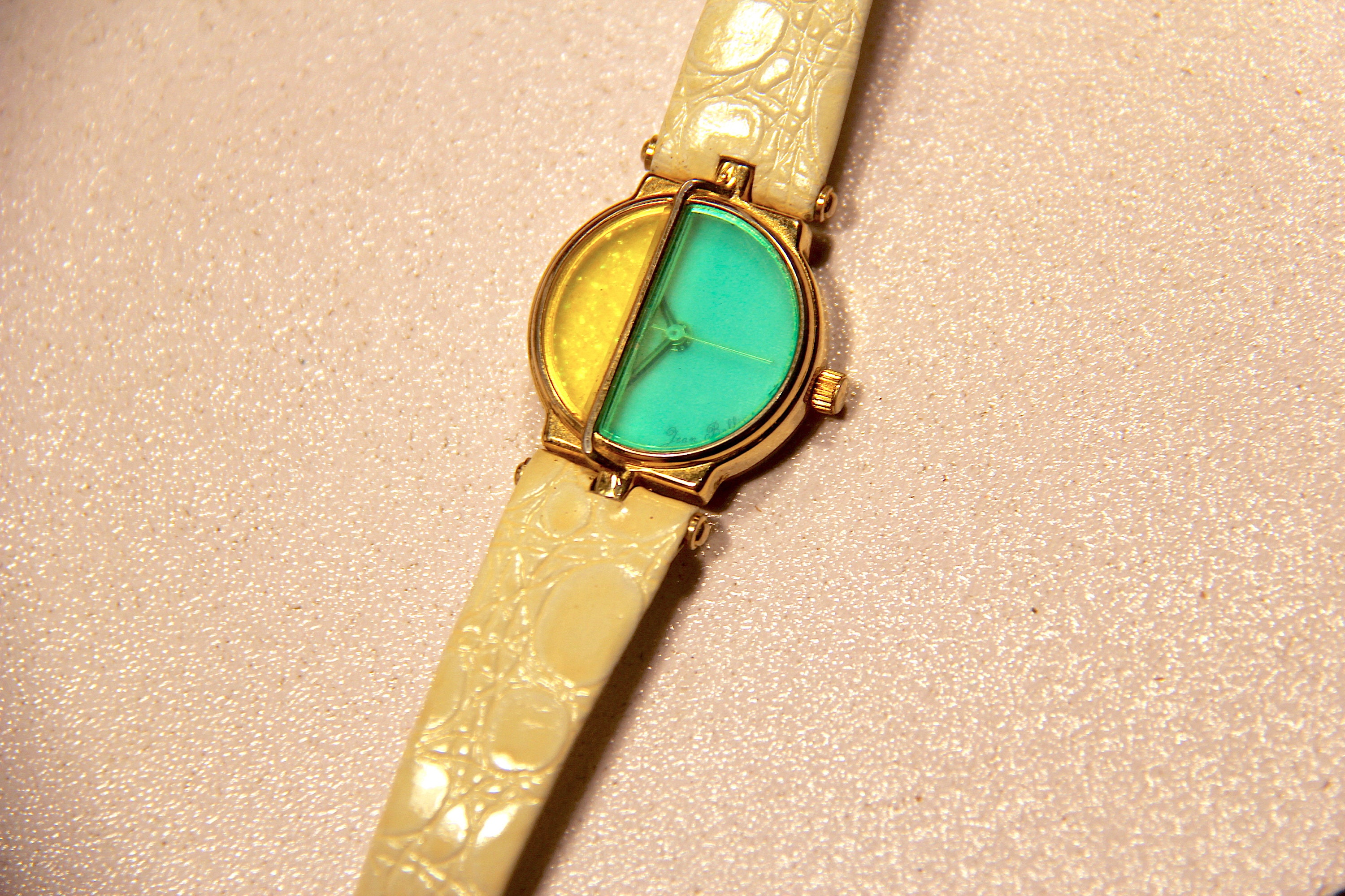 Vintage Artistic Yellow Green Gold Plated Quartz Watch Funky Unique Fun ...