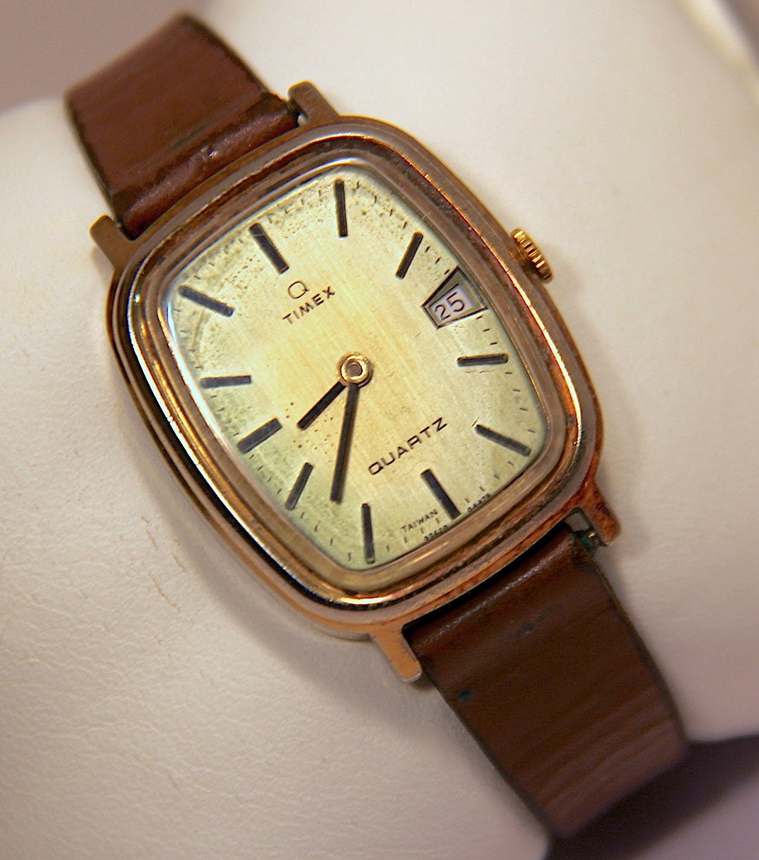 Rare Vintage Gents Timex Tonneau Tank Shape Quartz Wrist Watch Great ...