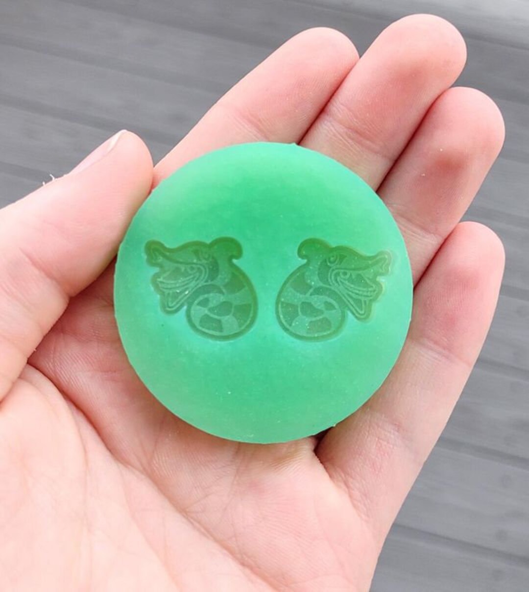 Scary Worm Stud Earring Mold Cute Horror Bit Mold Silicone Mold for ...