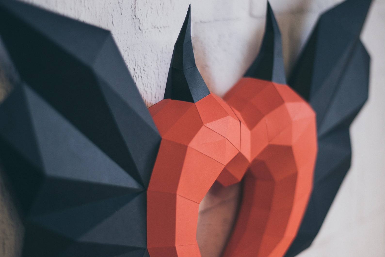 Papercraft Devil Heart With Wings. DIY Wall Mount. 3D Papercraft ...