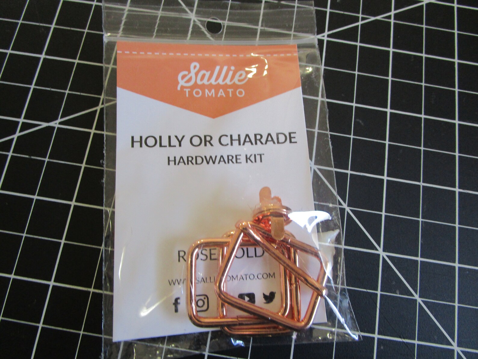 Sallie Tomato Hardware Kit-holly or Charade Hardware Kit-purse - Etsy