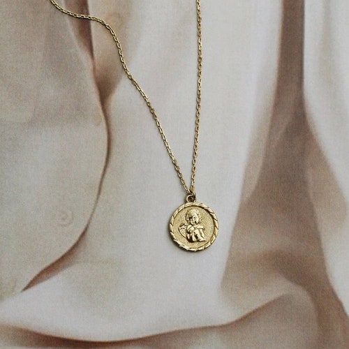 Gold Aphrodite Coin Necklace - Etsy