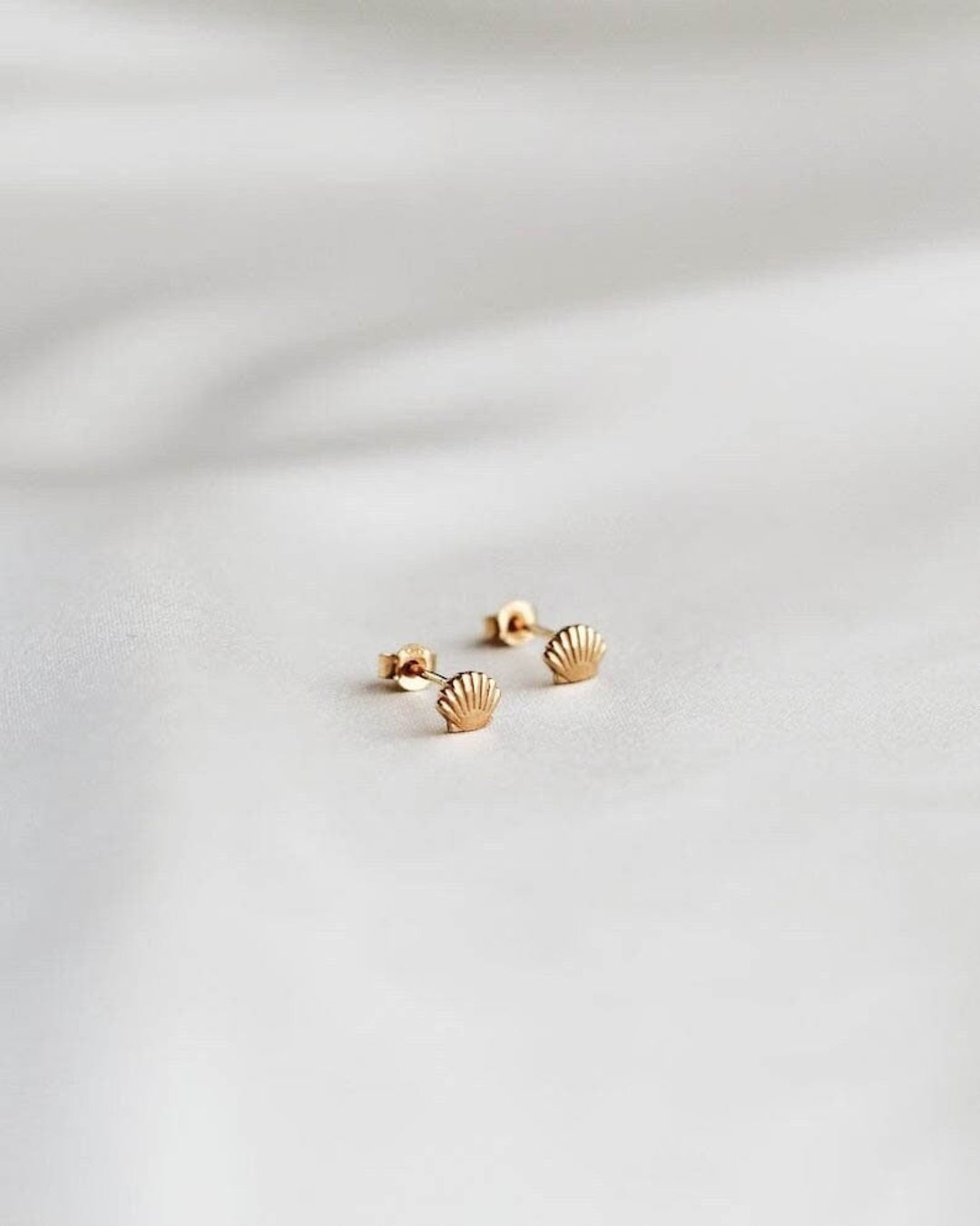 Waterproof - Seashell Stud Earrings - 18k Gold Plated 925 Solid ...