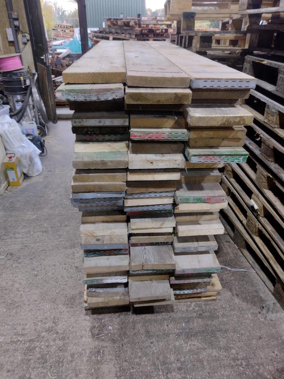 Reclaimed Scaffold Boards: Rustic Wood Shelving, Furniture DIY - Cut to ...