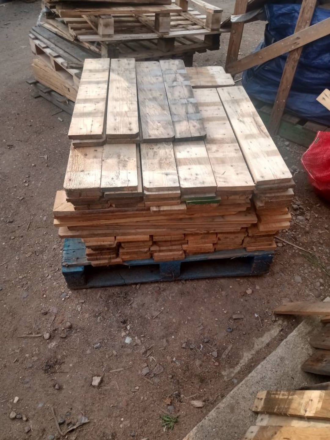 20 Heavy Duty Reclaimed Pallets Wood Planks for Cladding, Furniture ...