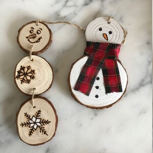 Christmas Pyrography & Painted Log Slices Set of 2 Christmas - Etsy UK