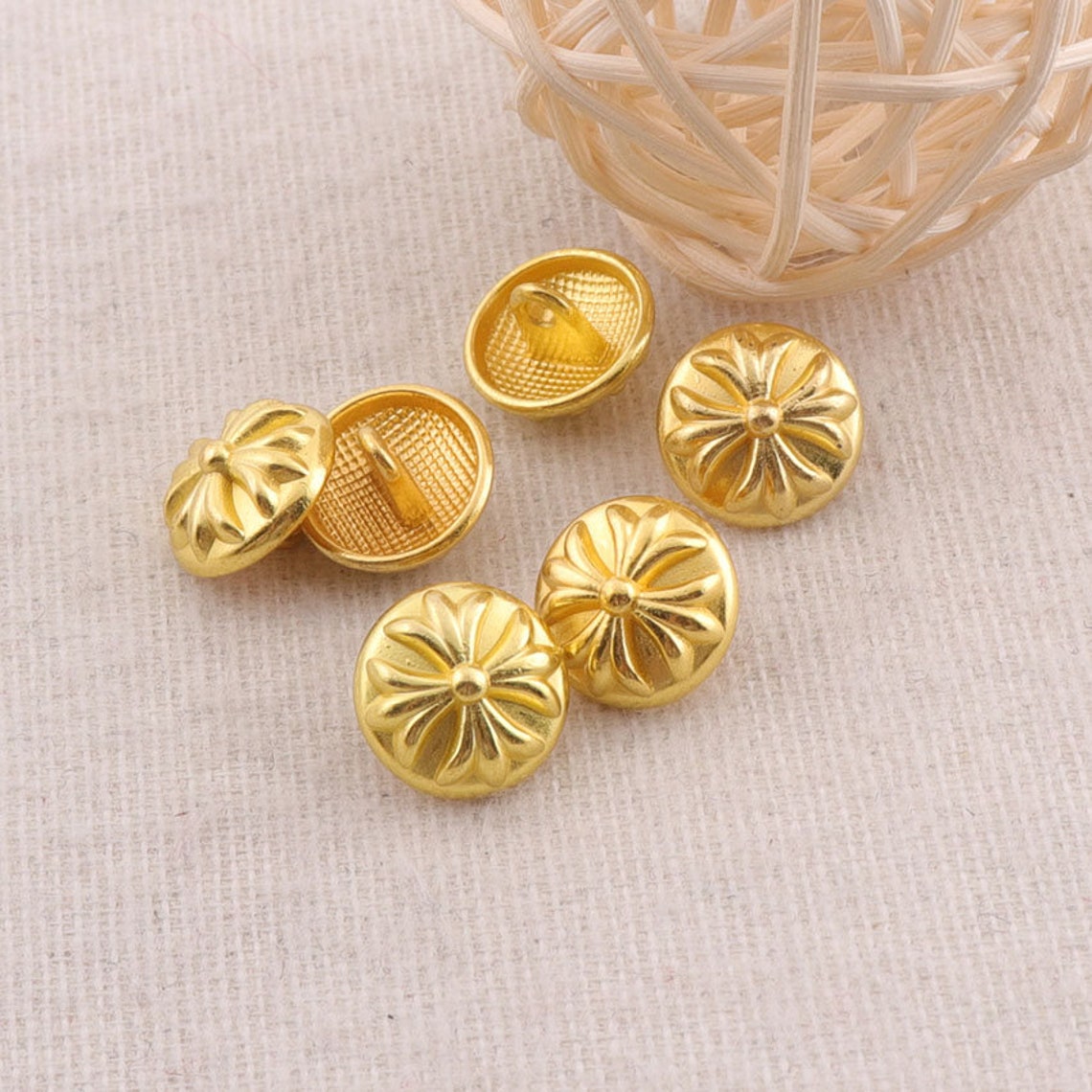 Vintage Button Flower Covers Gold Metal Buttons Shank Jewelry | Etsy