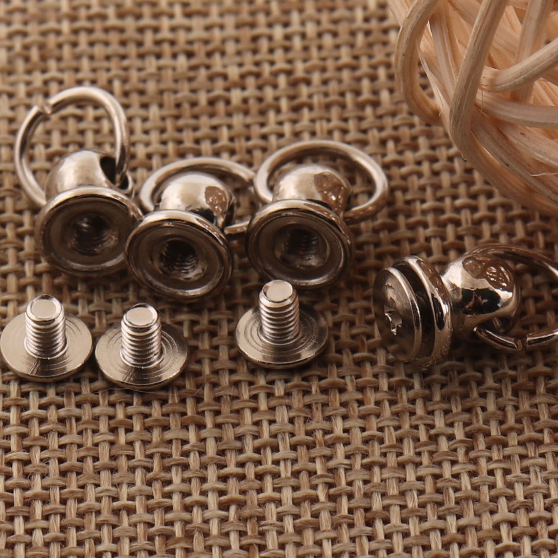 100 Pcs Round Screws,silver Screws,screw Rivets,loop Screws,plain ...