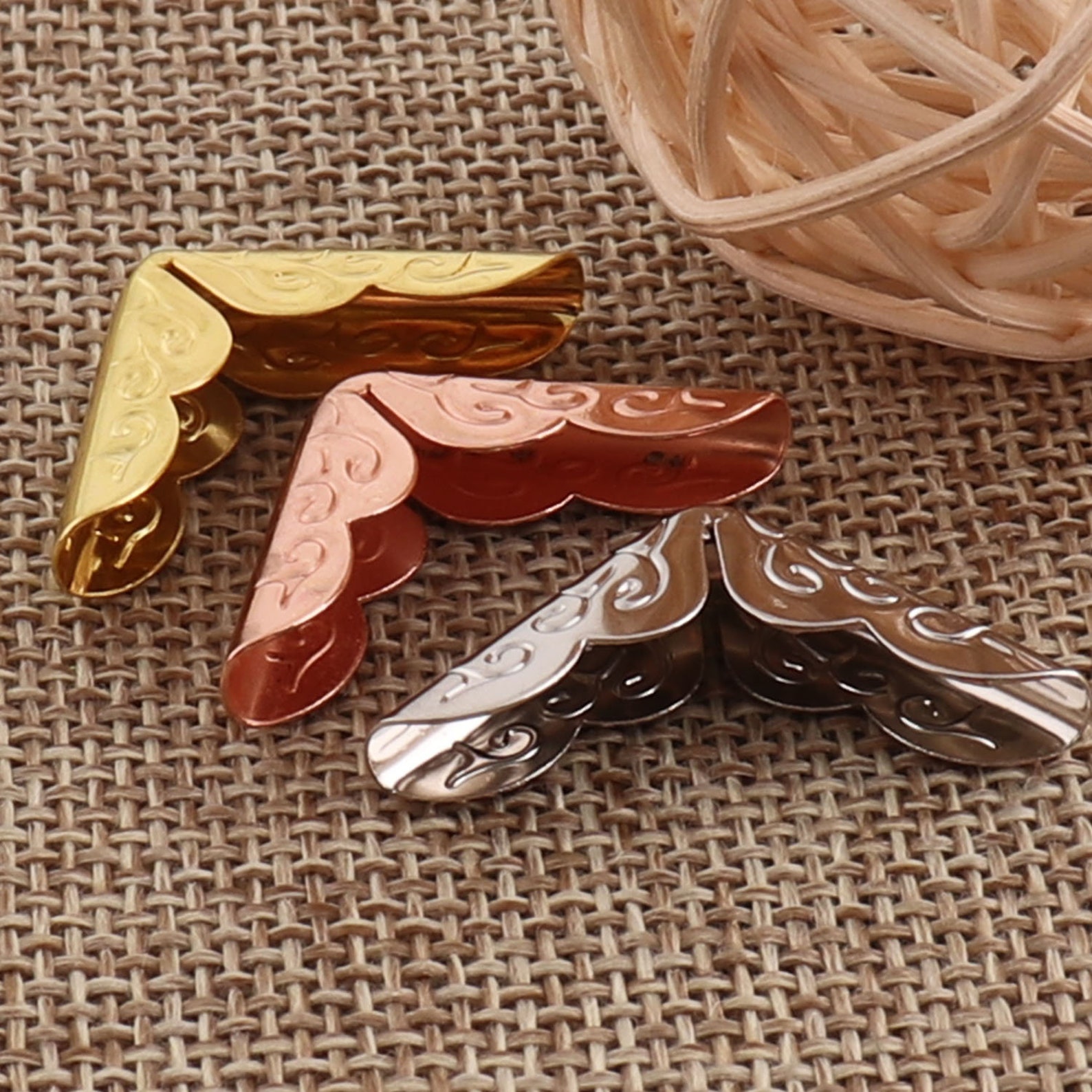 32 Pcs Vintage Box Corner,21x21mm,silver/rose Gold/gold Corner ,metal ...
