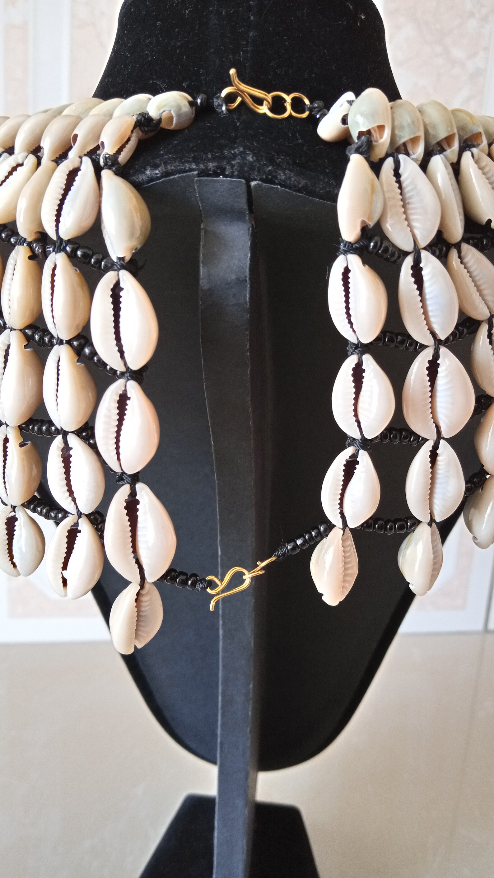ON SALE Sea Shell Necklace Cowrie Shell Necklace Natural - Etsy