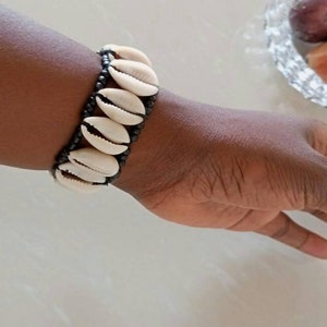 ON SALE Cowry Shell Bracelet, Sea Shell Bracelet, Cowrie Shell Bracelet ...