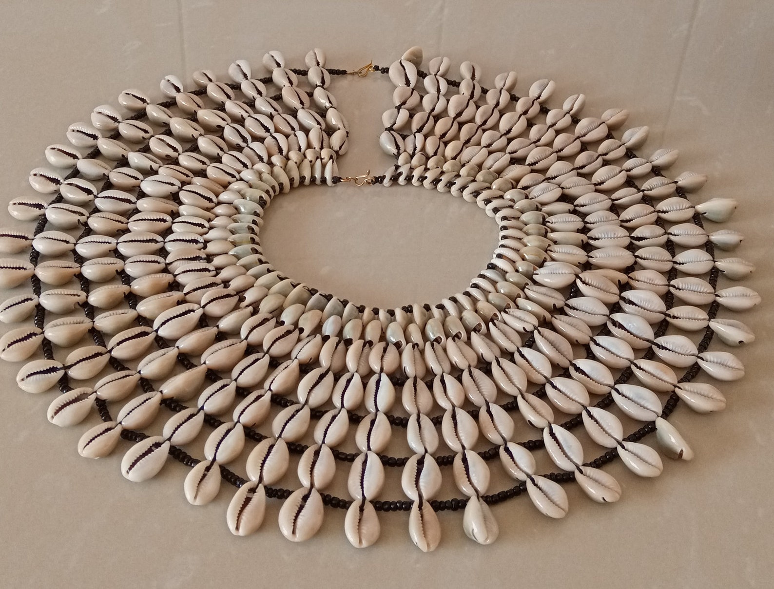 ON SALE Sea Shell Necklace Cowrie Shell Necklace Natural - Etsy