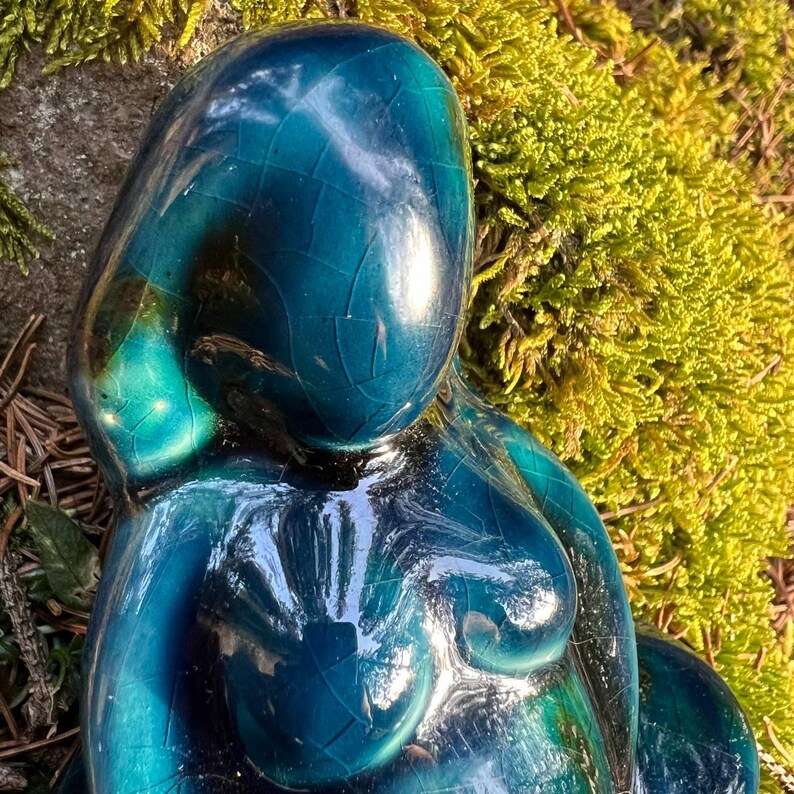 Deep Ocean MA Pregnant Woman Statue Mother Goddess Figurine Fertility ...