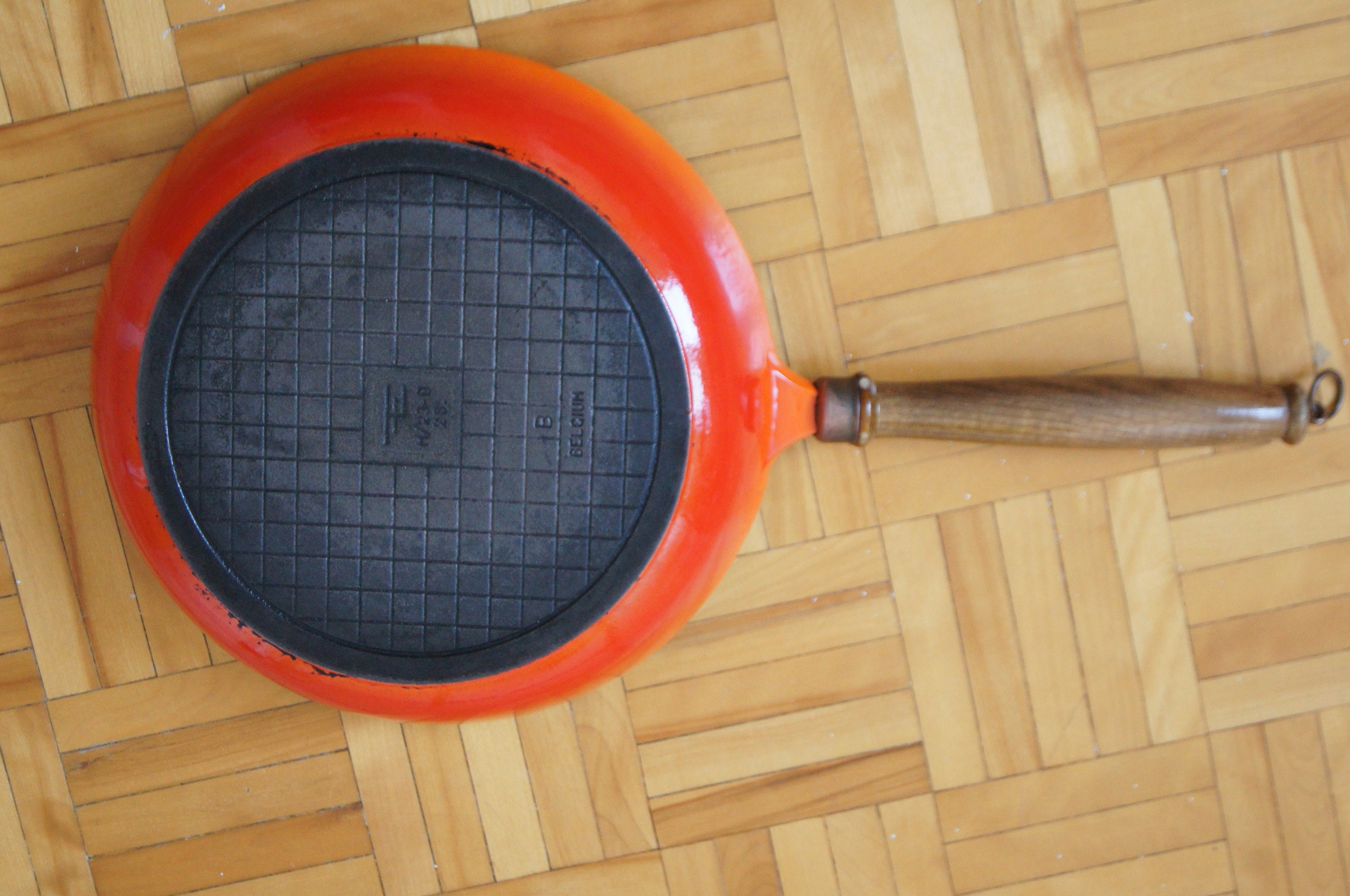 Vintage Belgium M/23 D 28 b Belgium Cast Iron Pan Made In | Etsy