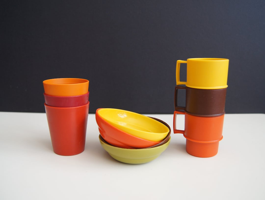 Vintage Mini Tupperware Cups/bowls/cups With Handles- Retro Tupperware ...