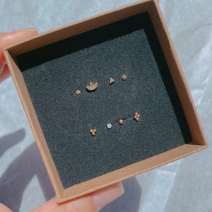 NEW! Micro Tiny Flat Disc 1.5mm Threadless Labret, Push Pin Stud, Round ...