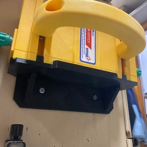 The Grr-ripper Gripper! Vertical Storage for the Microjig Grr-ripper ...