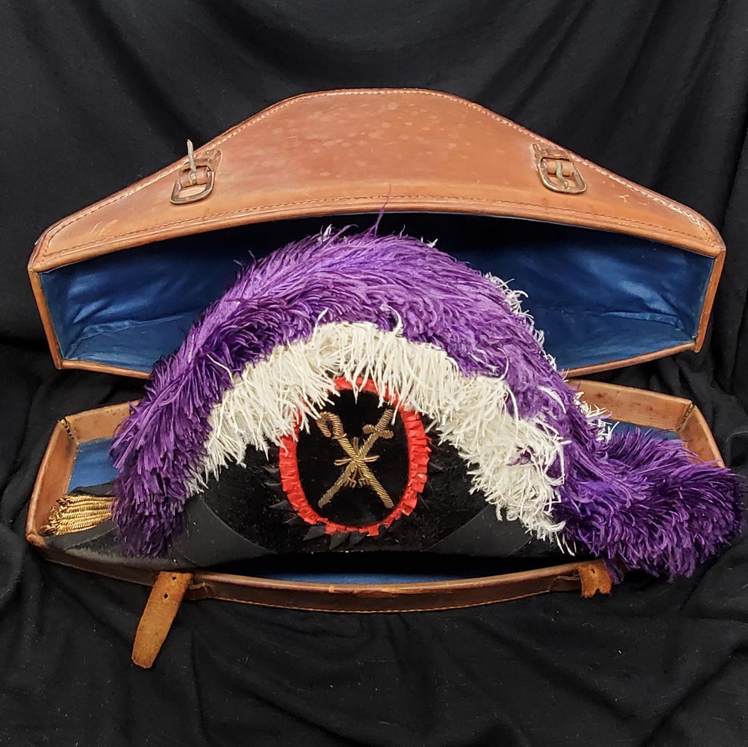 Antique Bicor Hat in Its Original Leather Case. Made in Worcester Mass ...