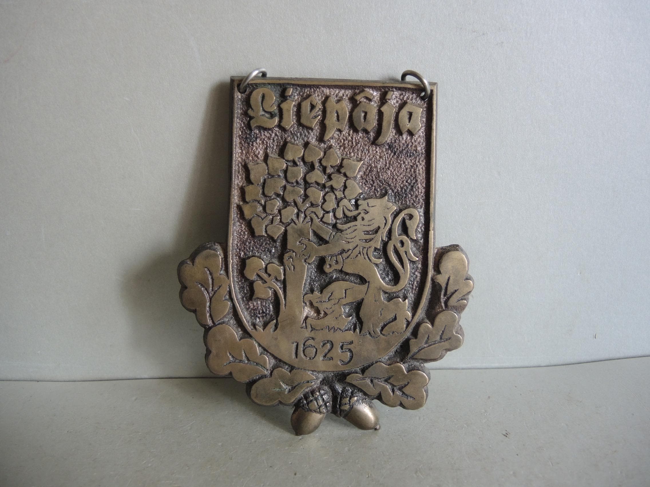 Vintage Solid Brass Bronze Coat of Arms Plate / Brass Town Plaque ...