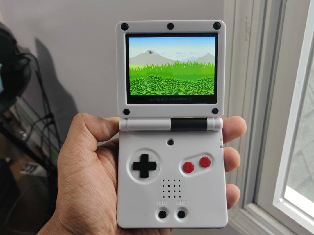 Custom GBA SP IPS V2 Screen Solid White & Black Modded With 10 Level ...