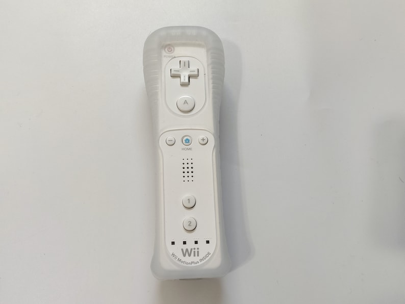Genuine Wii Remote Controller With Motion Plus for Nintendo Wii Gaming ...