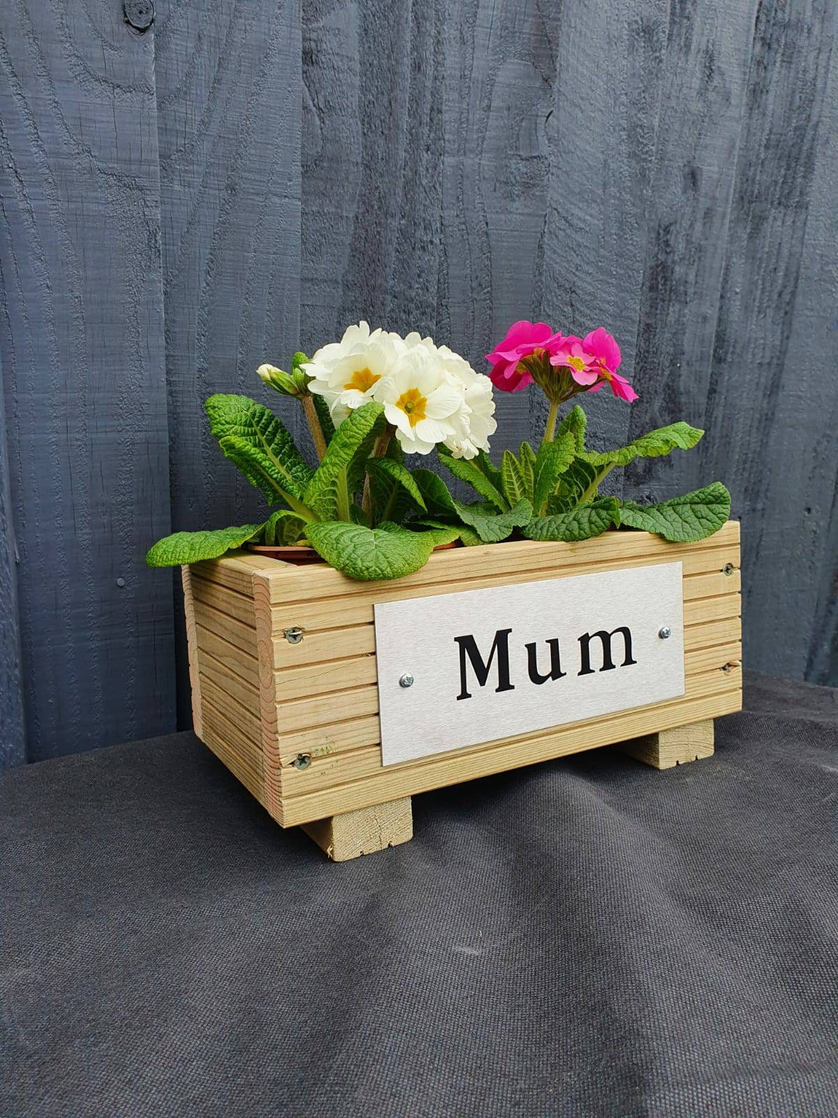 Personalised Decking Board Planter for all ocassions - Etsy.de