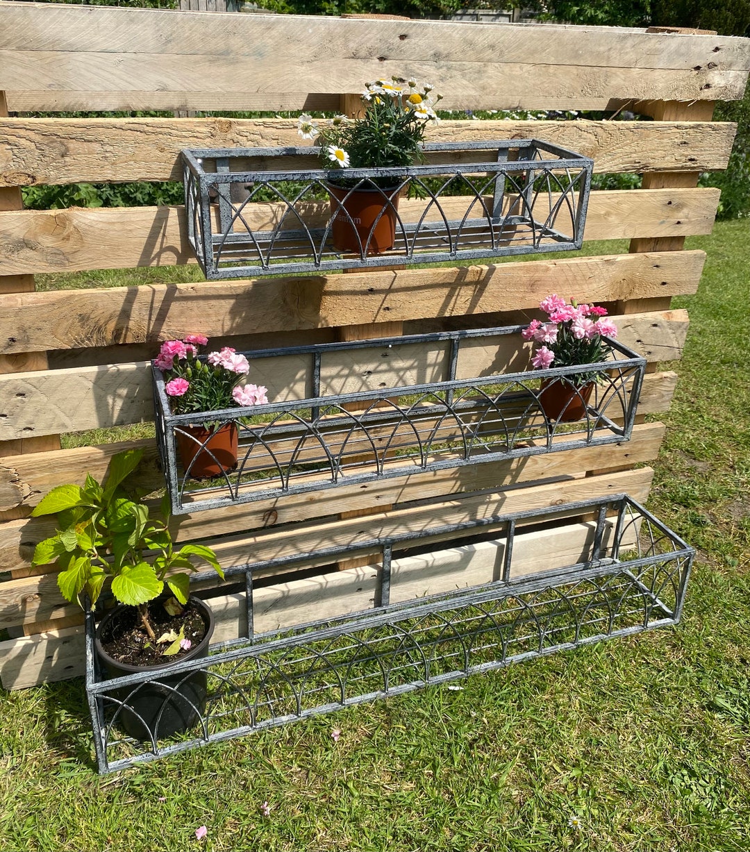 Set of 3 Grey Wall Baskets Windowsill Window Baskets Green Vintage ...