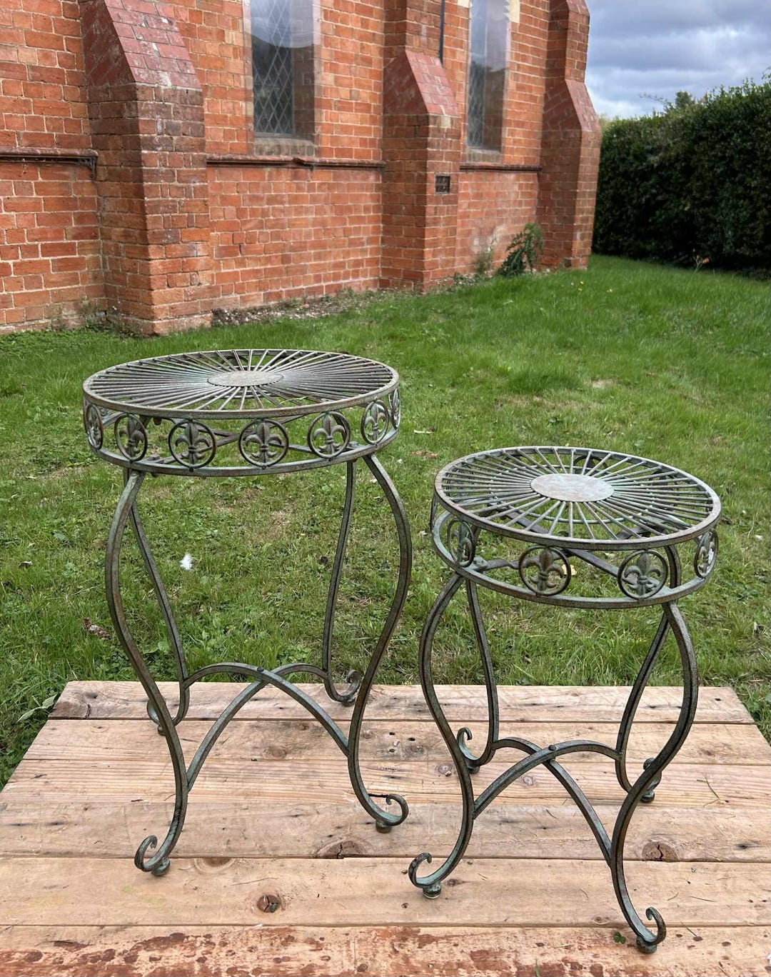 Set of 2 Verdigris Galvanised Metal Ornate Pot Stand Garden Outdoor ...