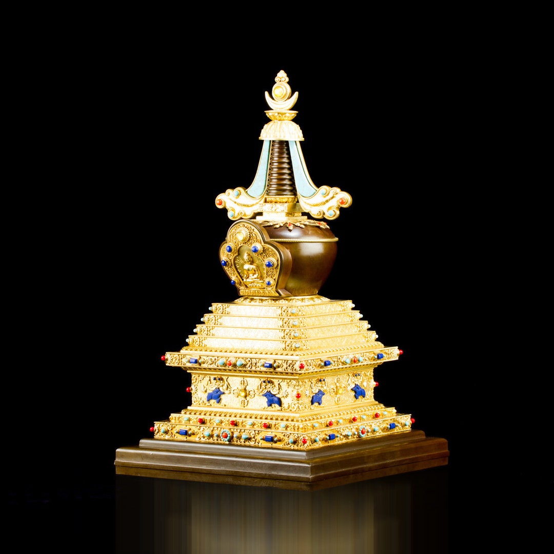 Luxurious Buddhist Enlightenment (conquest of Mara) Stupa Chorten ...