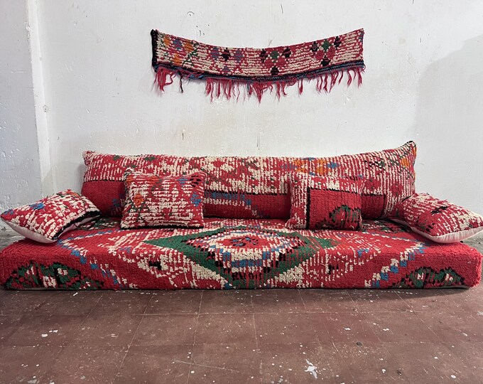 Moroccan Sofa Moroccan Floor Couch Set of 3 Floor Pouf and Pillows ...