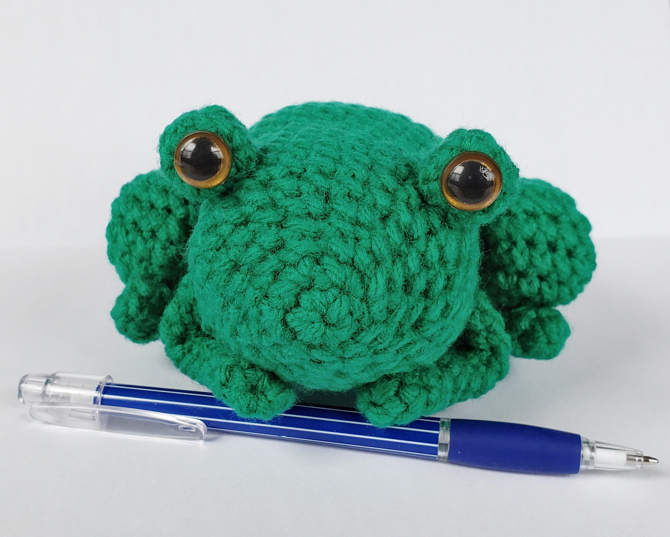 Amigurumi Frog Stuffed Animal PATTERN, Crochet Frog Amphibian Amigurumi ...