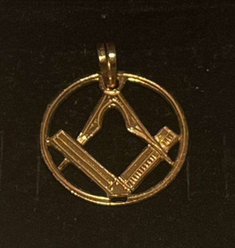 Gold Masonic Pendant Compass and Square - Etsy