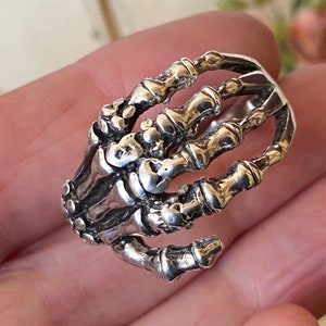 Fabulous Unusual Sterling Silver Gothic Design Skeleton Hand Statement ...