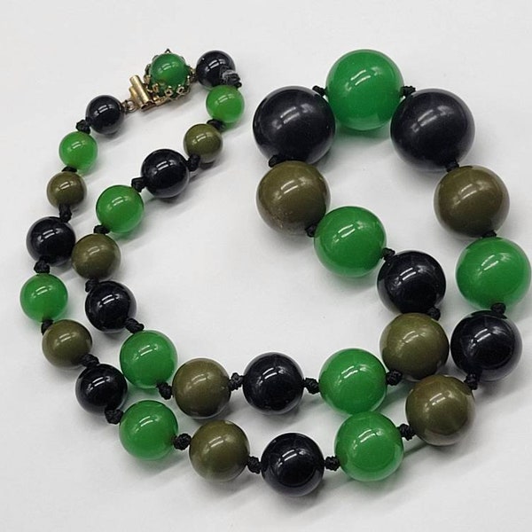 Prystal Bakelite - Etsy