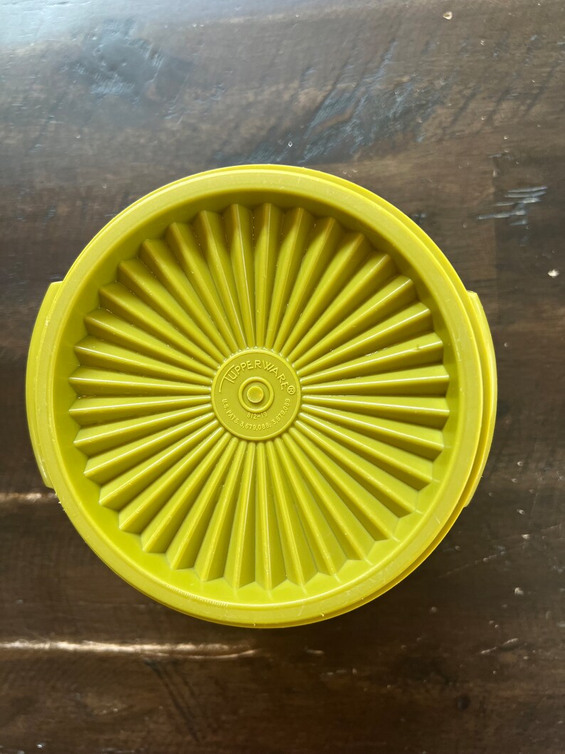 Vintage Tupperware Avocado Green Small Container With Lid - Etsy
