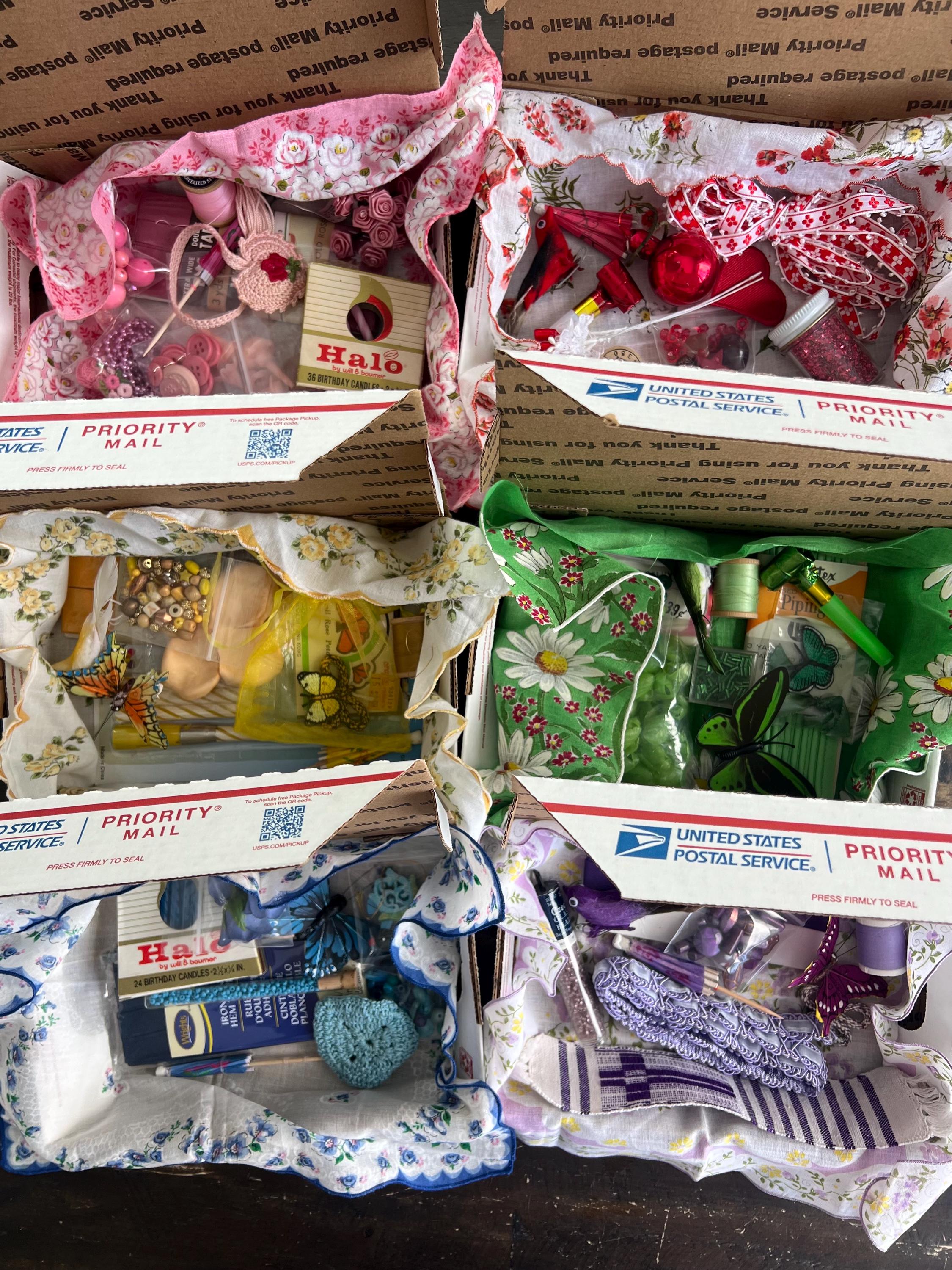 Vintage Craft Bundle | Bits and Bobs Box | Craft Assemblage | Vintage Notions | Vintage Trinkets ...