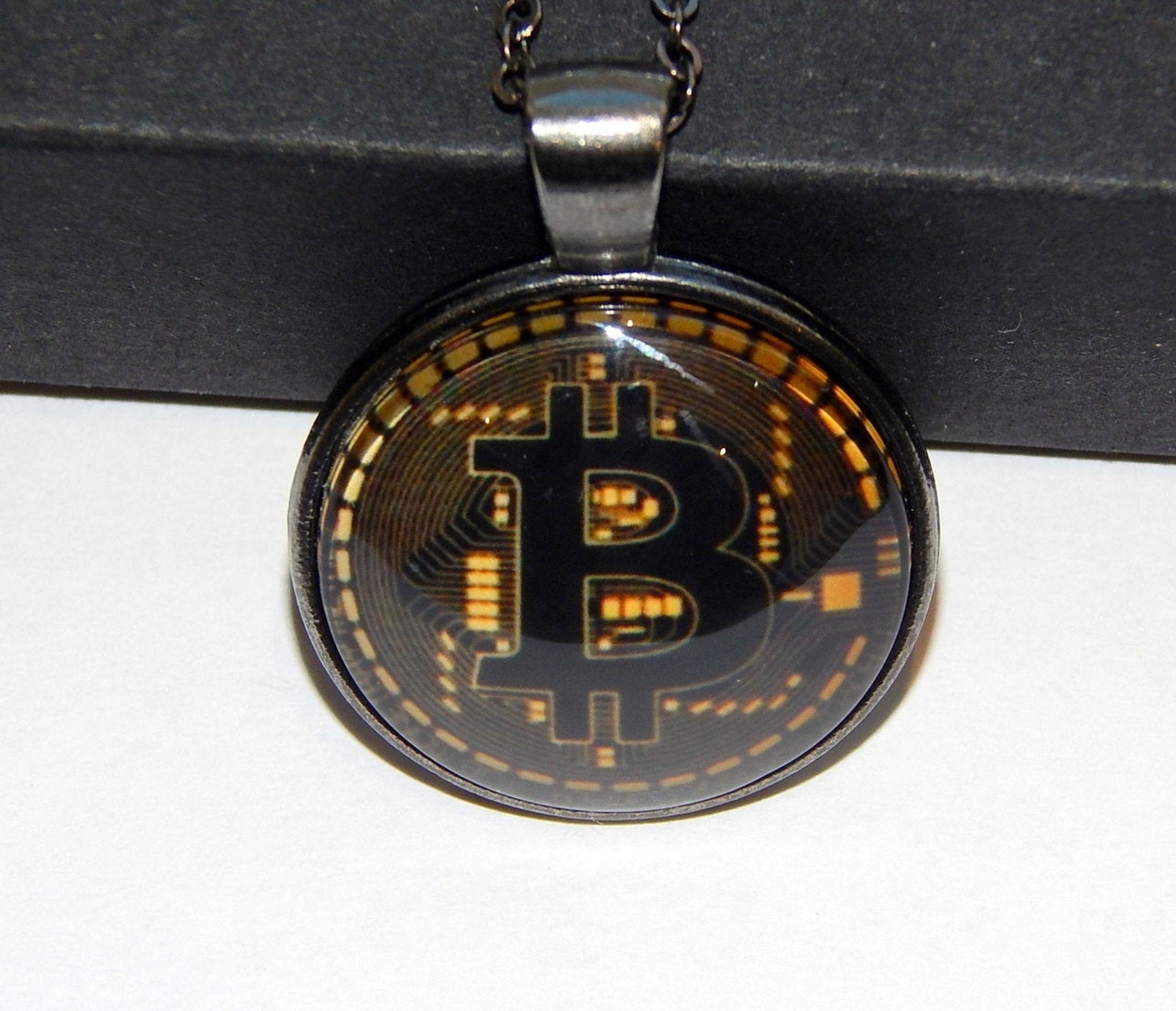 Bitcoin Pendant Cryptocurrency Necklace Bitcoin Jewelry - Etsy