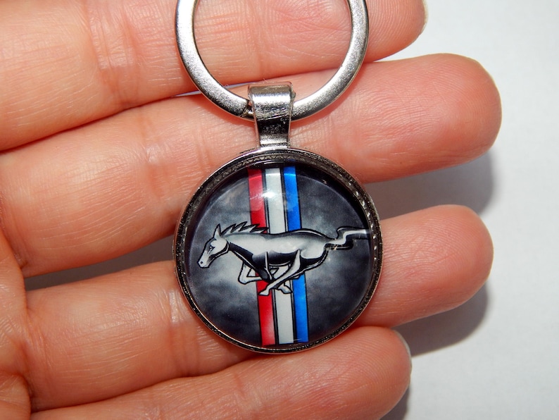 Ford Mustang Logo Pendant Necklace: Horse Emblem Jewelry - Etsy