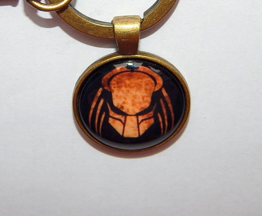 Alien Xenomorph Predator Pendant Necklace Jewelry, Predator Horror ...
