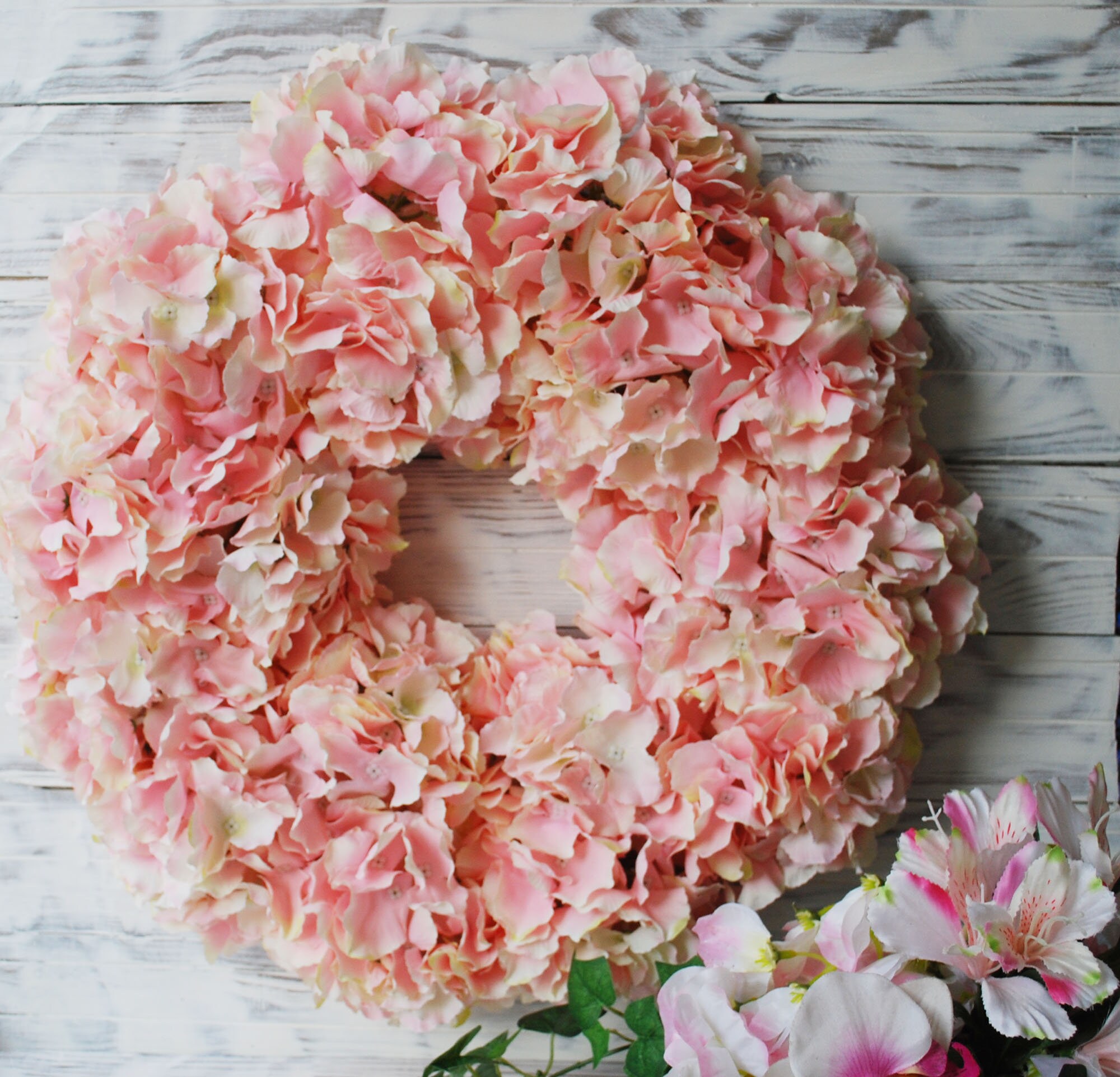 Summer spring hydrangea wreath for front door Farmhouse | Etsy