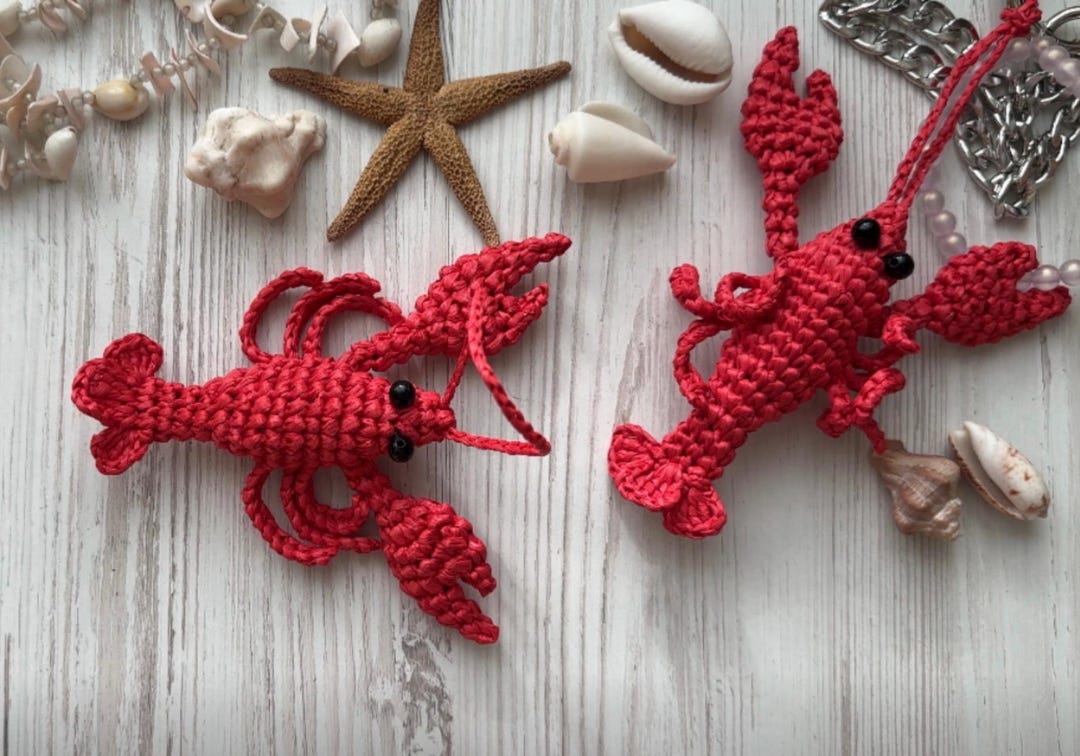 Beaded Lobster Keychain With Metal Chain – Stylish Bag or Key Accessory ...