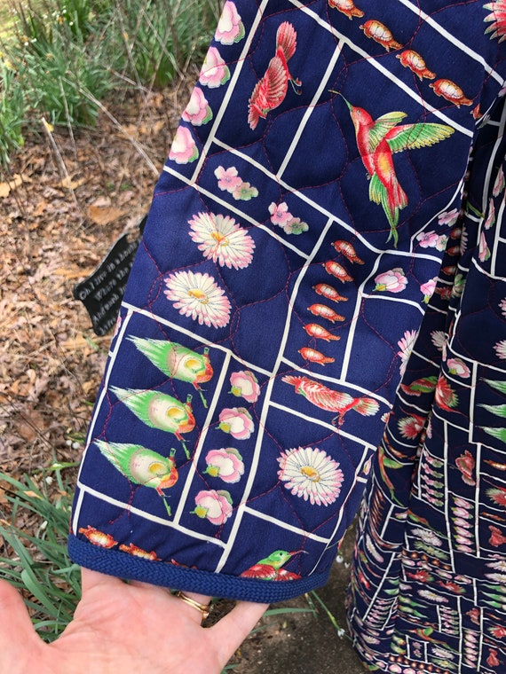 PRETTY 70's BIRD QUILTED Robe/70's Robes/70's Houseco… - Gem